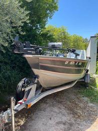 Spectrum fishing boat $8,495 | Boats For Sale | Medford, OR | Shoppok