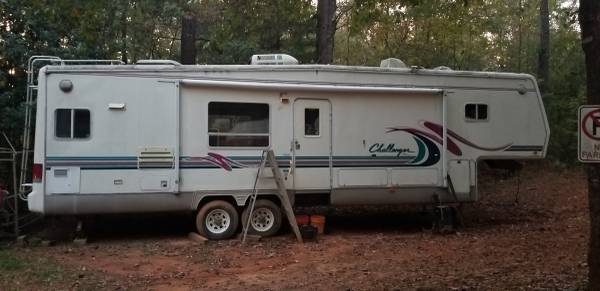 99 damon challenger 5th wheel camper - $3500 (Greenville georgia ...