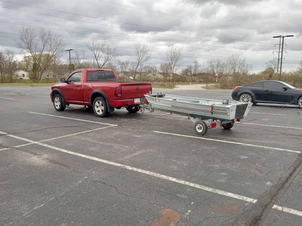 12 foot Jon boat $700 | Boats For Sale | Parkersburg, WV | Shoppok