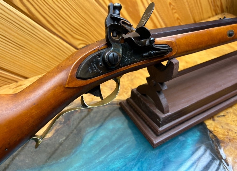COLLECTIBLE DIXIE GUN WORKS BLACKPOWDER FLINTLOCK MUZZLELOADER USED ...