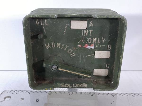 Vintage U.S. Army Radio Control Intercommunication Set C-2298/VRC $50 ...