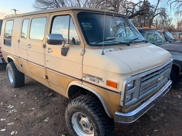 1985 Chevy 4x4 pathfinder van - $15000 | Cars & Trucks For Sale ...