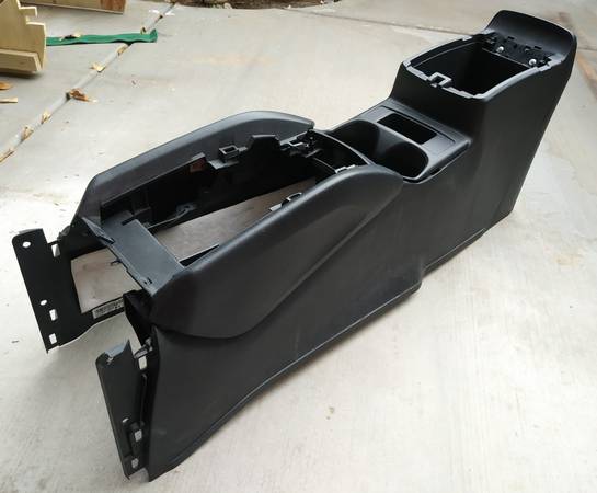 2014-2017 Nissan Rogue center console (Black) - $60 (Casa Grande ...