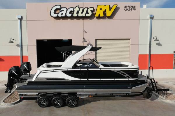 2022 Godfrey Pontoons Sanpan 2700 SBW twin 300 HP Mercury V8s 600HP ...