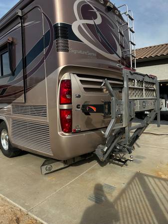 Hydralift Motorcycle Lift $1,800 | Auto Parts Sale | Phoenix, AZ | Shoppok