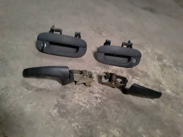 Inner & Outer Door Handles Set with Key Cylinders for Dodge Ram Truck ...