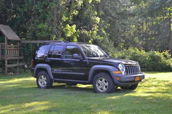 05 Jeep Liberty (2-wheel dr.) - $2750 (Chazy NY) | Cars & Trucks For ...