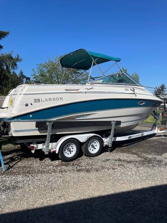 Larson Day Cruiser $18,000 | Boats For Sale | Portland, OR | Shoppok