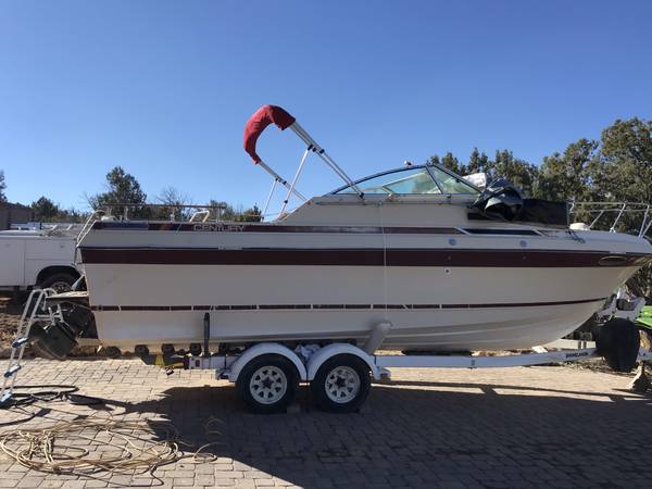 Century cabin cruiser $5,500 | Boats For Sale | Prescott, AZ | Shoppok