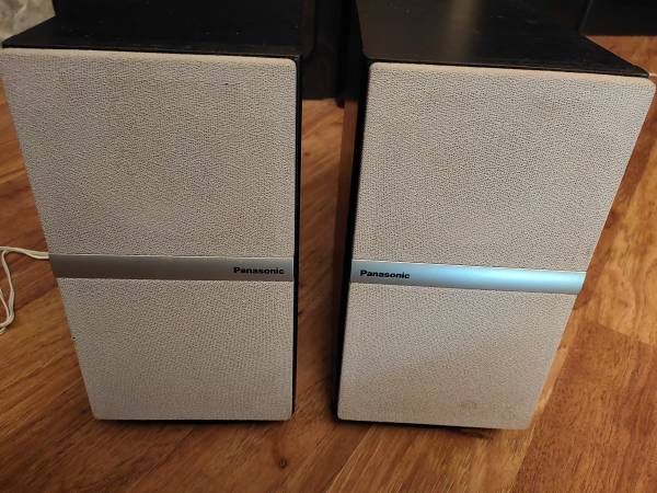 Panasonic Black SB-PM18 Compact Bookshelf Speakers TESTED AUDIO $45 ...