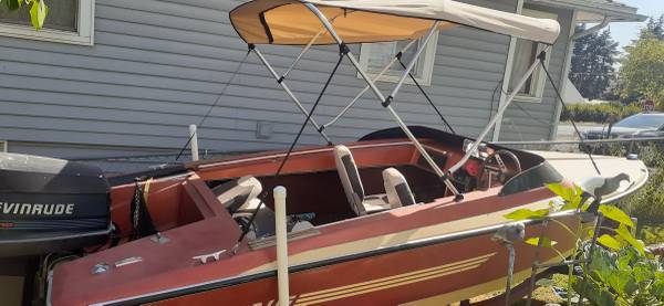 Classic 1979 Silverline w Orig 140 Evinrude Maintained Motor $3,000 ...