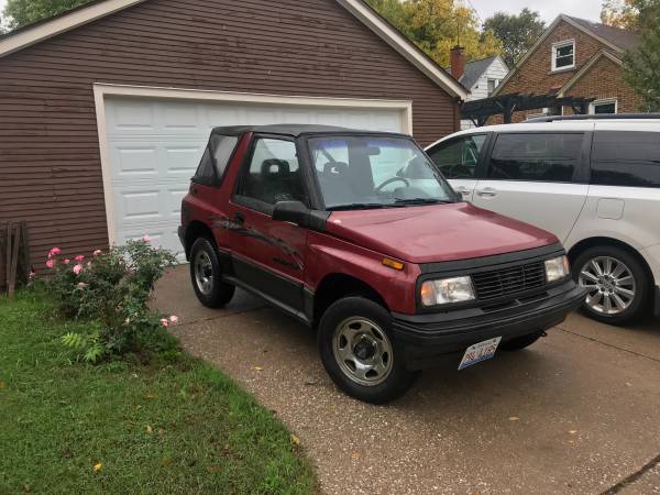 1993 GEO tracker LSI 4X4 - $2000 | Cars & Trucks For Sale | Quad Cities ...