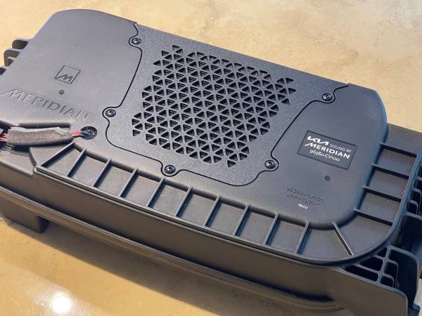 Kia EV6 OEM Subwoofer. Wind GT-Line GT Meridian premium sound option ...