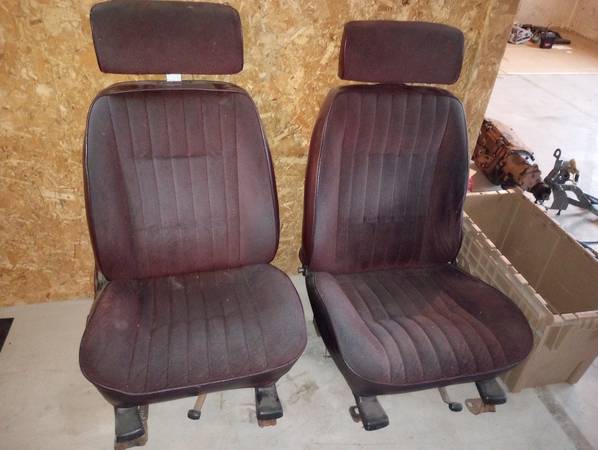 1982-1987 GM G Body Bucket Seats $500 | Auto Parts Sale | Rockford, IL ...