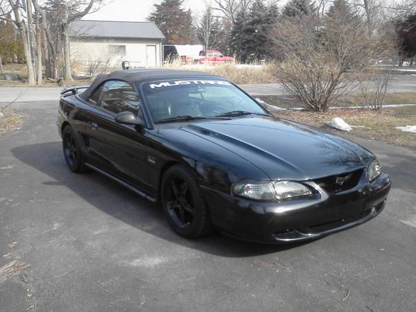 95 Mustang GT Convertible - $3500 | Cars & Trucks For Sale | Rockford ...