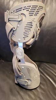 Used Ossur Unloader One Left Knee Brace Medium Medial $200 | Sports ...