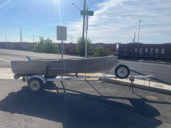 12 foot aluminum + trailer (CL10) $800 | Boats For Sale | Sacramento ...