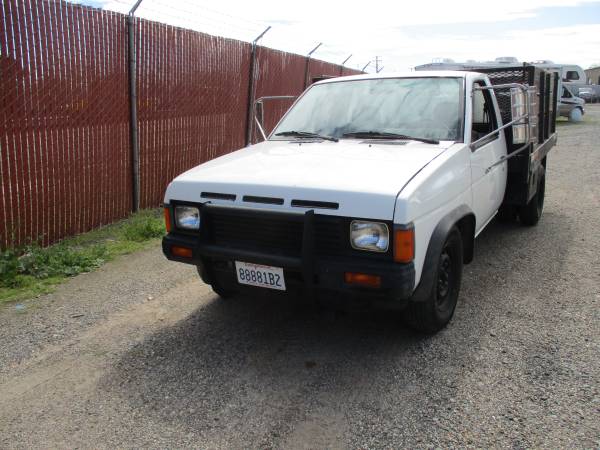 1986 Nissan D 21 Hard Body Dually Truck $5,450 | Auto Parts Sale ...