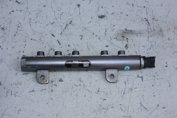 2011-2021 Jeep Grand Cherokee 3.0L Diesel Fuel Rail 68148329AB (Office ...