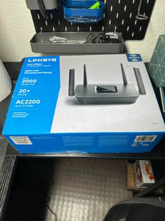 Linksys AC2200 Tri-band Router - Up to 2.2Gbps Speed! $60 | Electronics ...