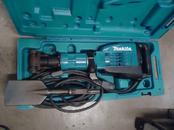 Makita 40lb Jackhammer Demolition Breaker $800 | Tools For Sale ...