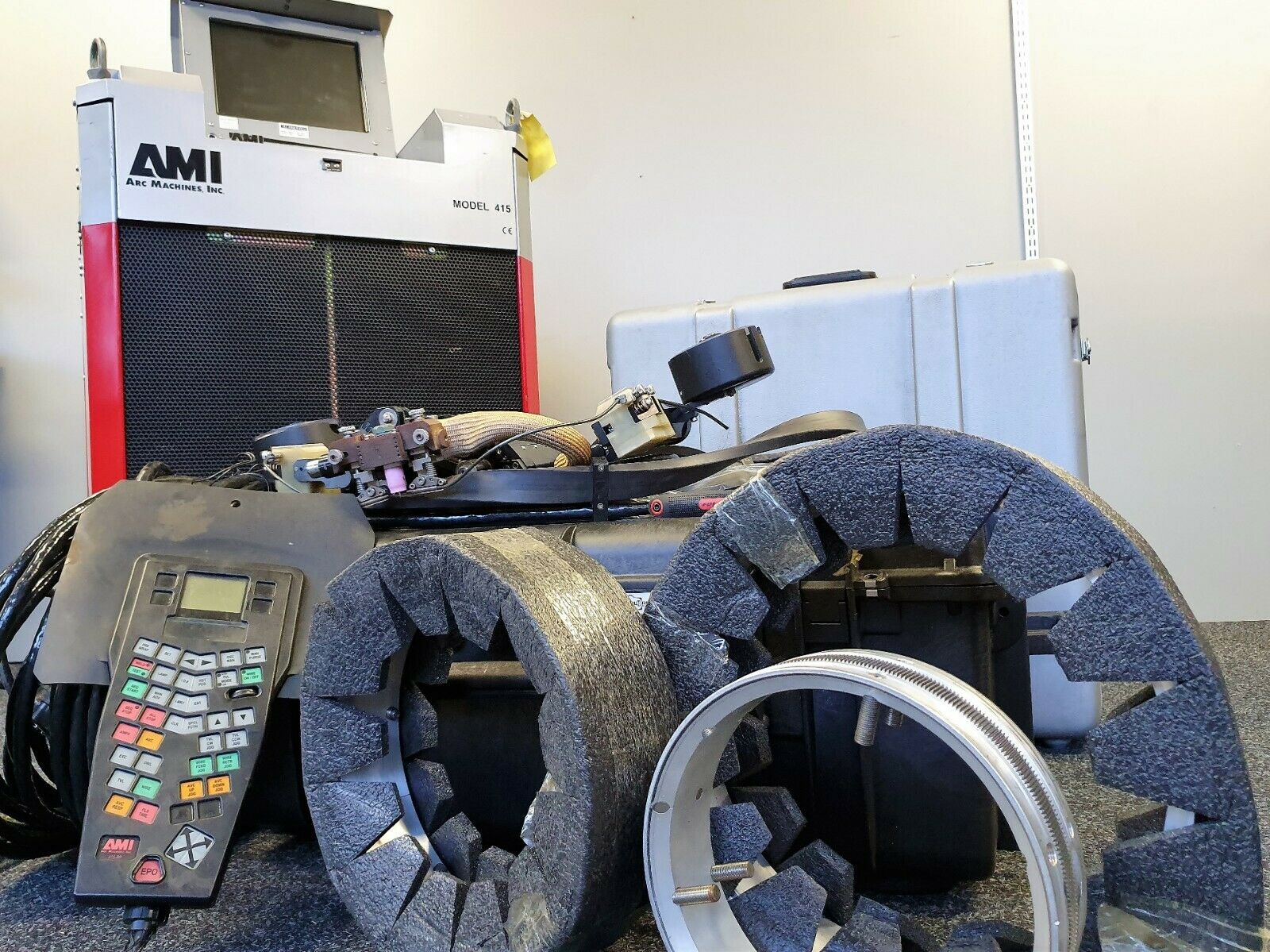 Arc Machines AMI Model 415 and Model 15 Pipe Welding System | Tools For ...