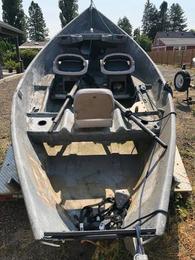 Lavro Fiberglass Drift Boat $2,000 | Boats For Sale | Eugene, OR | Shoppok