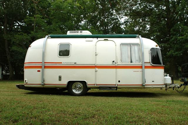 $2,500, Vintage 1979 22ft AIRSTREAM ARGOSY 6.7 Meter Travel Trailer ...