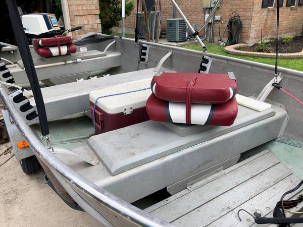 Lowline 14 1973 Aluminum V-Hull Boat with 20 HP Sea King Motor $3500 ...
