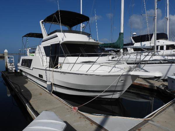 52 Harbor Master 520 Coastal Cruiser Liveaboard Condo $129,000 | Boats ...