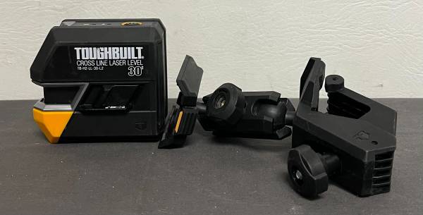 TOUGHBUILT 30-ft Green Beam Self-Leveling Cross-Line Laser Level TB-H2 ...