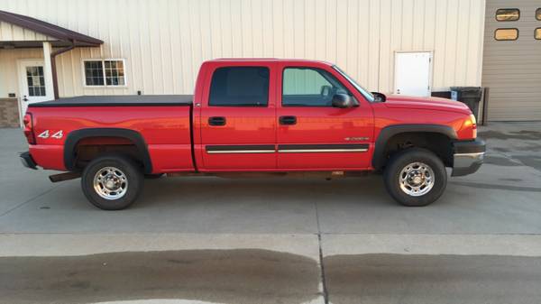 2005 Chevy Silverado 2500HD LS 8.1L - $10700 (Brandon) | Cars & Trucks ...
