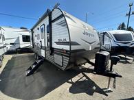 2023 Jayco Jay Flight TOY HAULER travel trailer w/ 12 9 garage!-26ft ...