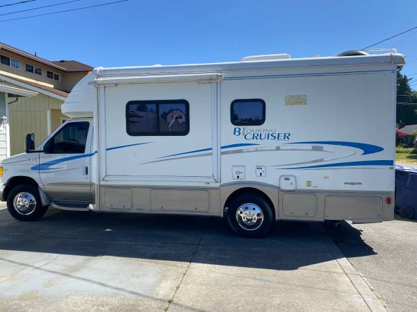 2003 Class B BT Cruiser -Slide out fully $12,500 | RV, RVs for Sale ...