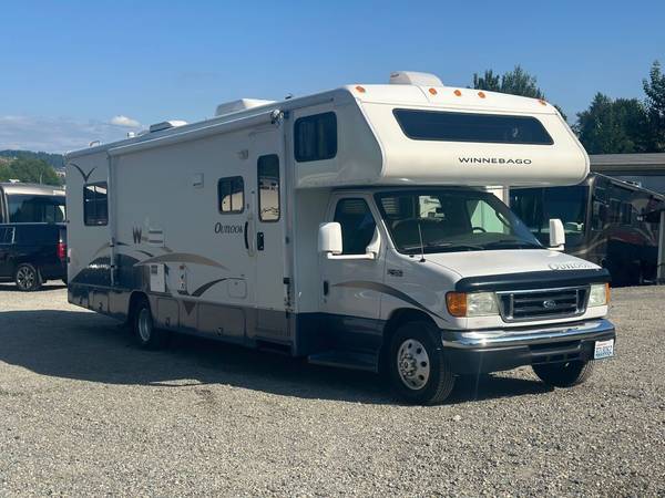 2006 Winnebago Outlook Class c Motorhome 31Ft Super Slide Out $29,950 | RV, RVs for Sale ...