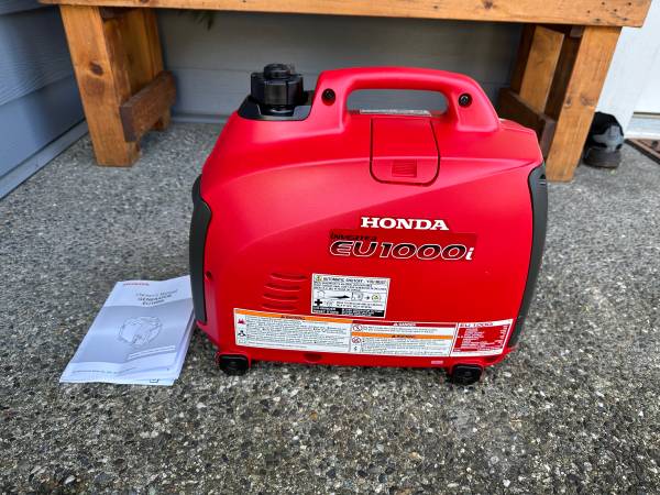 Honda EU1000i Super Quiet Portable Inverter Generator 1000-Watt $720 ...