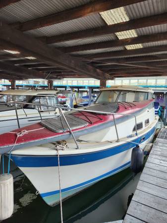 **Liveaboard** 1982 Bayliner Explorer 2670 $9,000 | Boats For Sale ...