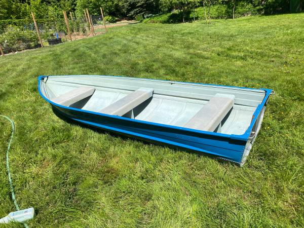 Smokercraft 12 ft aluminum boat $900 | Boats For Sale | Seattle, WA ...