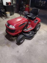 Craftsman LT3000 Lawn Tractor - free | Garden Items For Sale ...