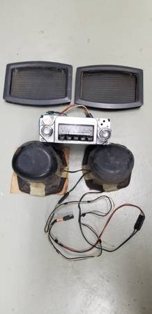 OEM factory AM / FM stereo system : 1968 - 1969 Ford Torino / Mercury ...