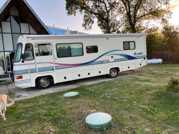 30 Foot Class C RV For Sale - ZeRVs