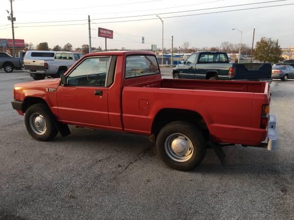 1988 Dodge D50 4x4 low miles - $2900 (ftwayne) | Cars & Trucks For Sale ...