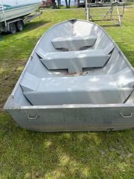 lowe 14.6 foot boat aluminum $800 | Boats For Sale | Syracuse, NY | Shoppok