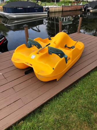 Paddle Boat $300 | Boats For Sale | Syracuse, NY | Shoppok