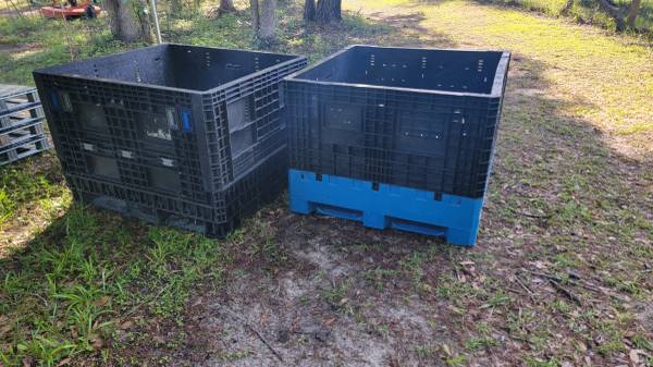 2 collapsible plastic Gaylord pallets $100 | General Items ...