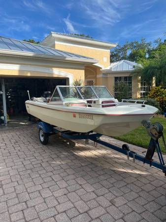 1978 Bee Craft Tri Hull Bow Rider Classic Boat Project $2,400 | Boats ...