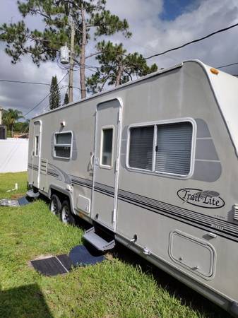 26 foot Aerolite travel trailer by RVision $6,000 | RV, RVs for Sale ...