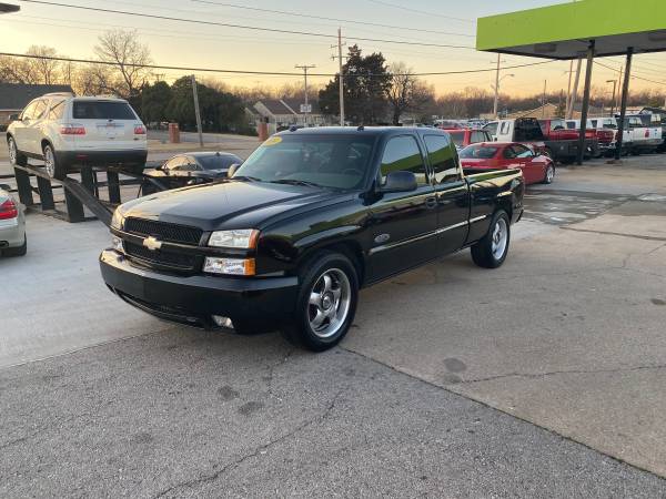 2004 Joe Gibbs Performance Silverado - $14998 (1253 S Memorial Dr ...