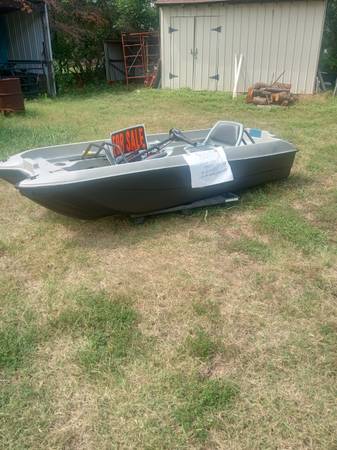 Bass Pro Two Man fishing Boat $750 | Boats For Sale | Tulsa, OK | Shoppok