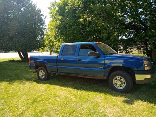 03 1500hd Chevy Silverado crew cab 4x4 - $5,500 (Munising) | Cars ...